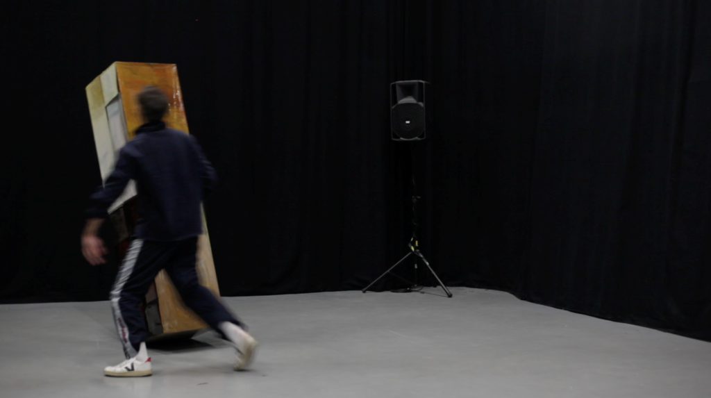 Between Box and Body: On a Dance Improvisation with Machteld Rullens’s ...