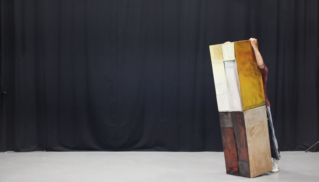 Between Box and Body: On a Dance Improvisation with Machteld Rullens’s ...